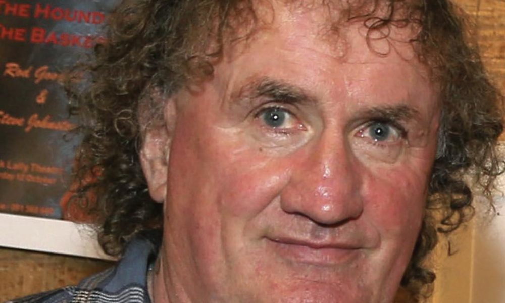 Michael gets to heart of life in moving poetry collection – ARCHIVE ...